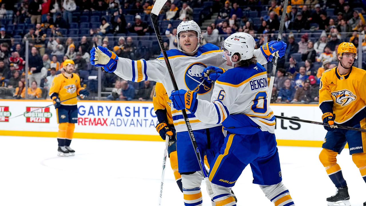 Helenius' first career NHL goal | NHL.com
