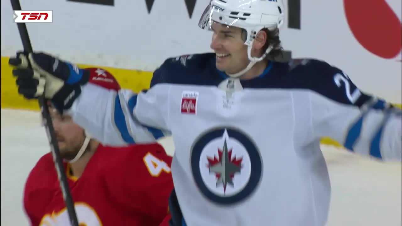 Monahan caps natural hat trick | NHL.com