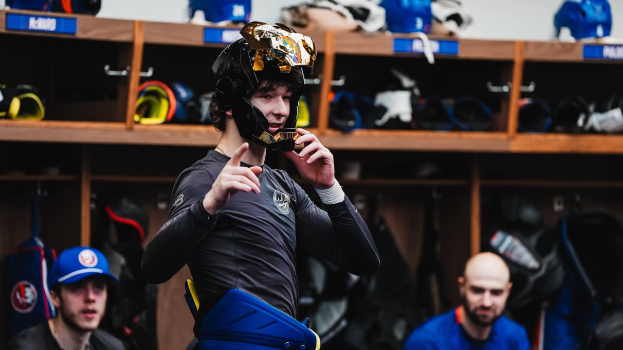 Schaefer Earns Second Iron Man Mask in 4-3 Overtime Win Over Maple ...