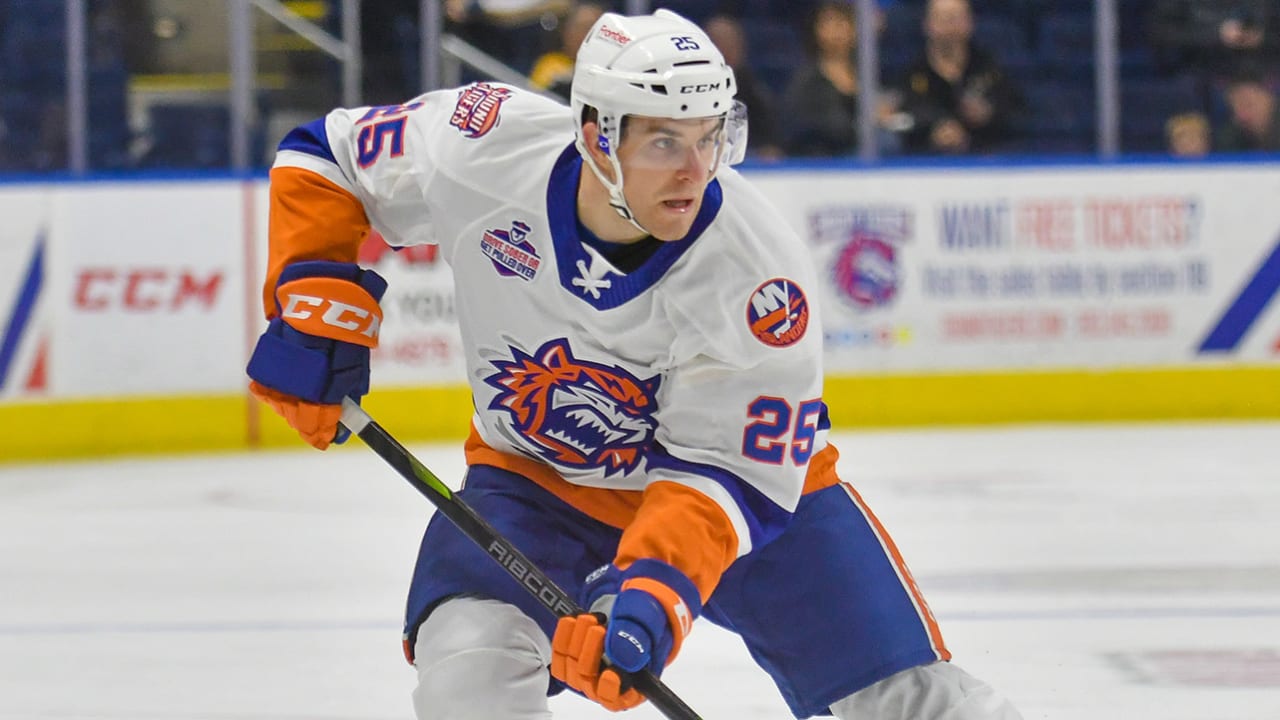 7 Facts: Devon Toews | New York Islanders