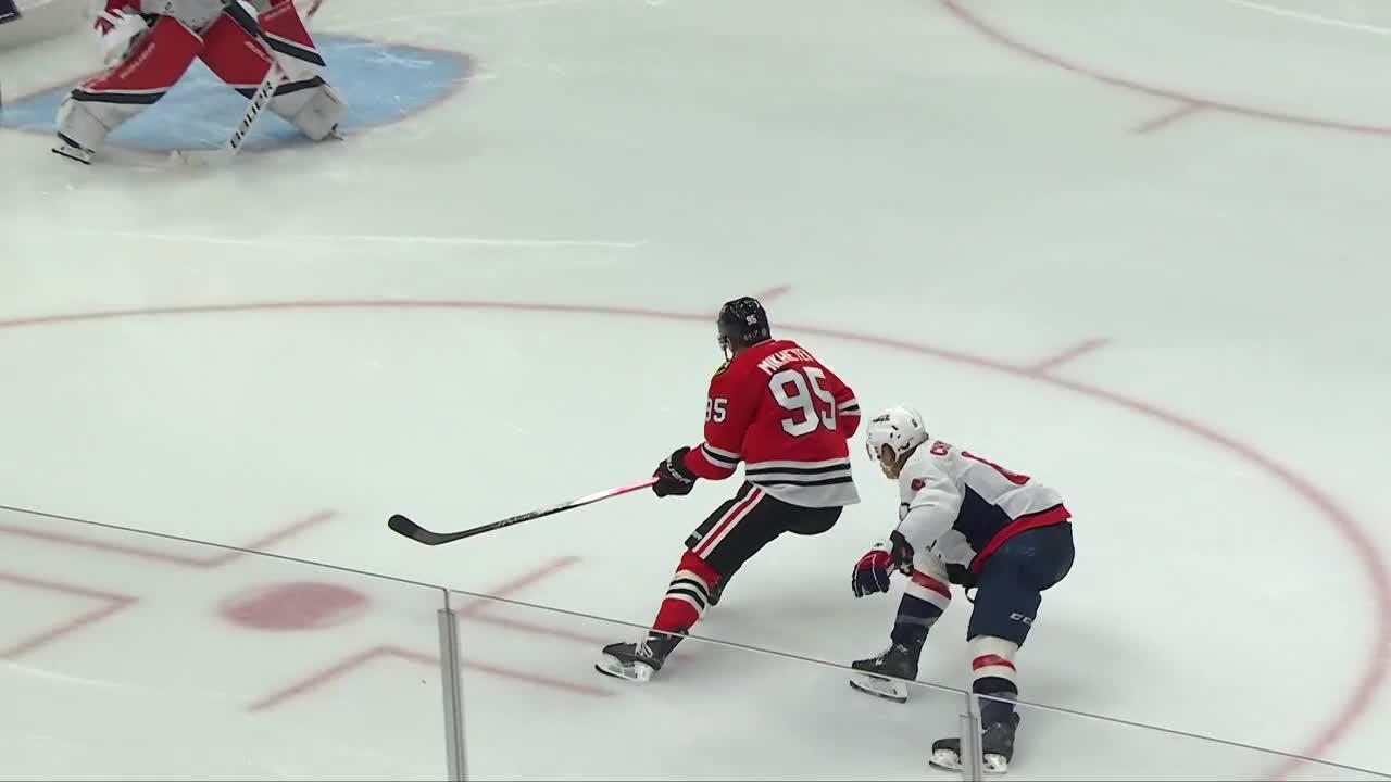 Mikheyev Strikes Shorthanded | Chicago Blackhawks
