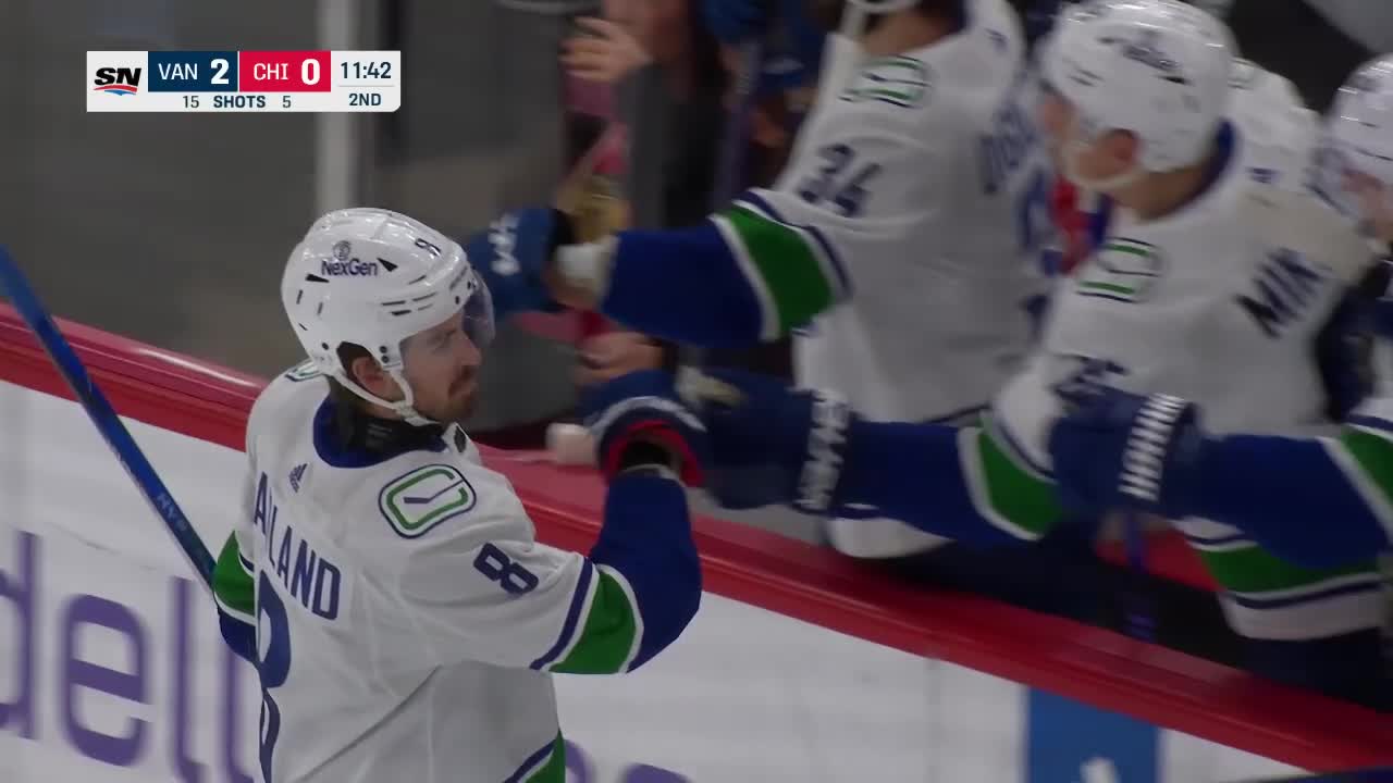 Garland tips in his second | NHL.com