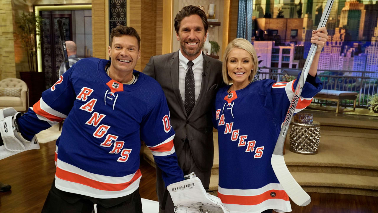 Lundqvist joins 'Live with Kelly and Ryan,' takes shots off Seacrest ...