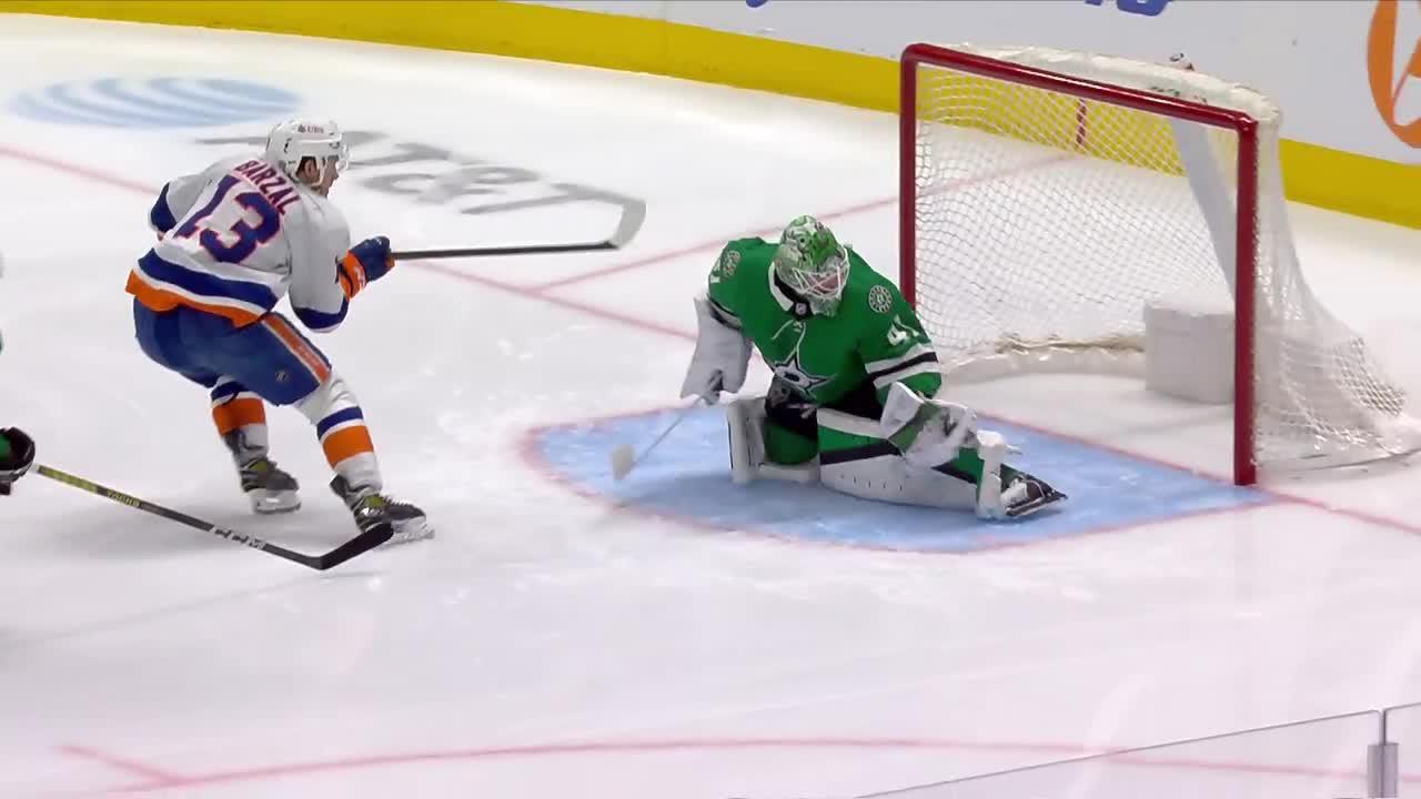 Wedgewood flashes the leather | NHL.com