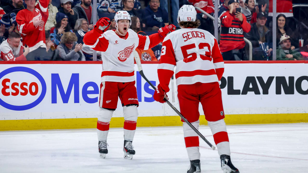 Raymond has goal, 2 assists to help Red Wings top Jets for 4th straight ...