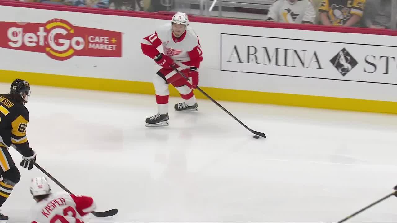 DET@PIT: Berggren scores goal against Alex Nedeljkovic | Detroit Red Wings