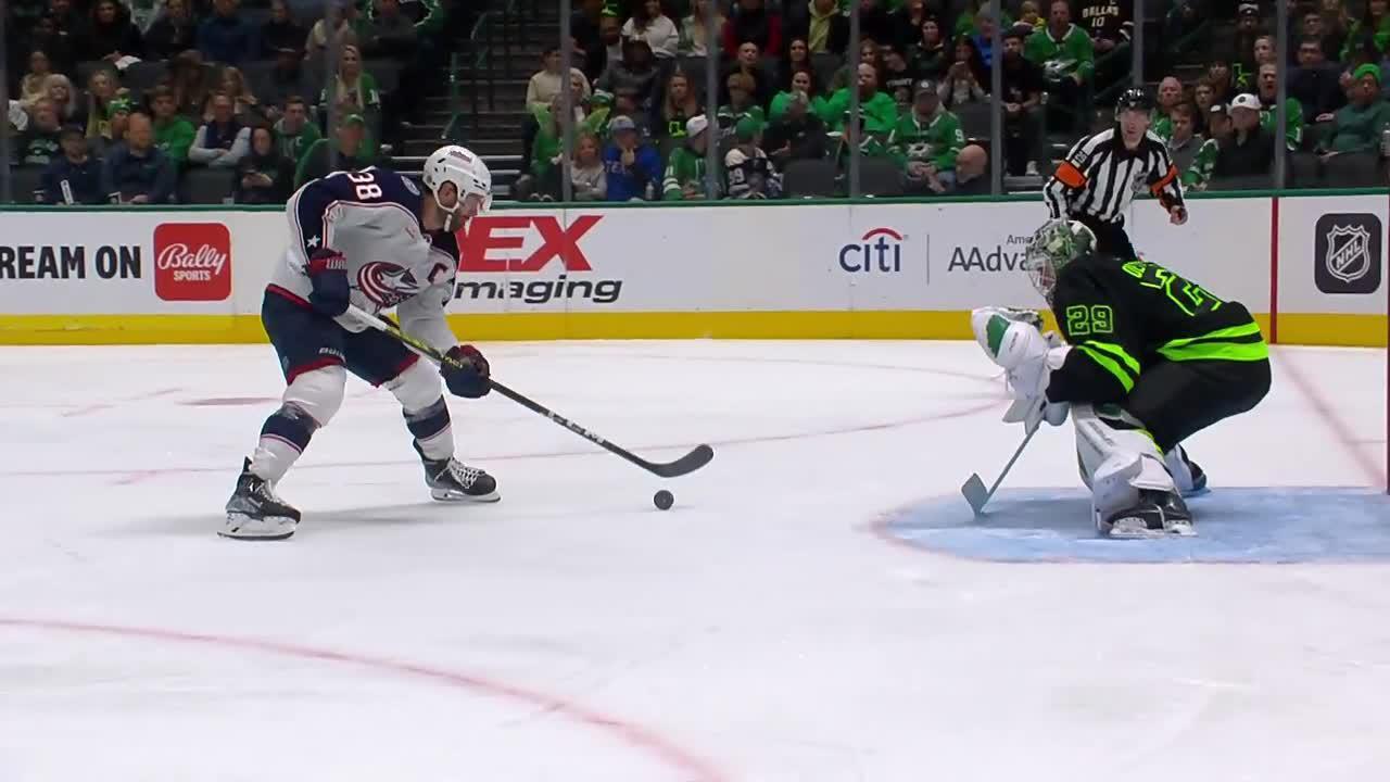 Jake Oettinger with a Spectacular Goalie Save from Dallas Stars vs ...