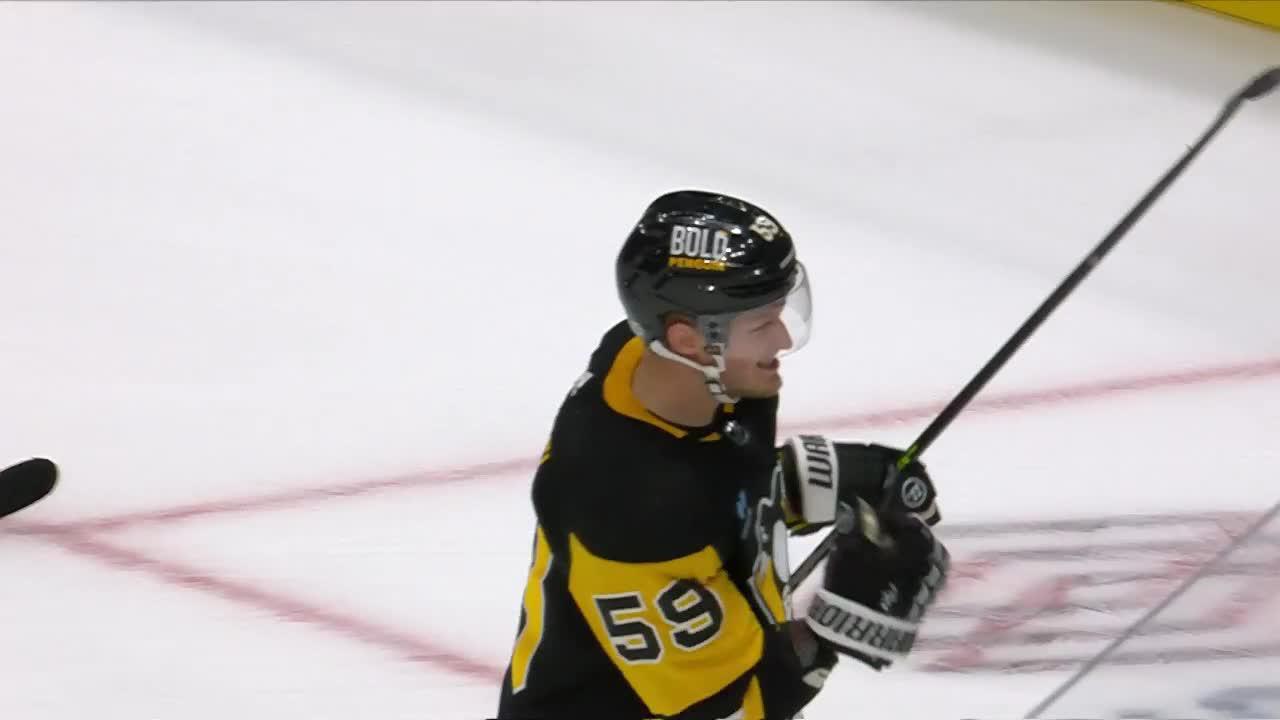 Jake Guentzel with a Goal vs. Calgary Flames | Pittsburgh Penguins