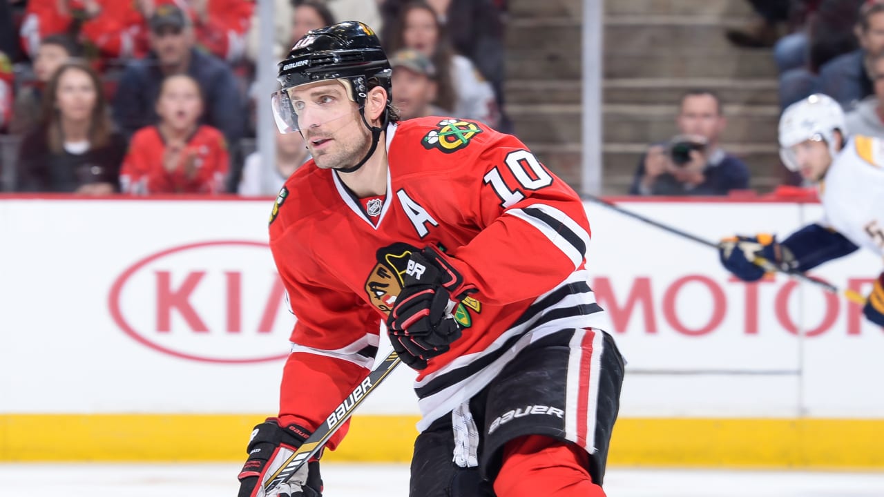 Patrick Sharp est de retour à Chicago | LNH.com