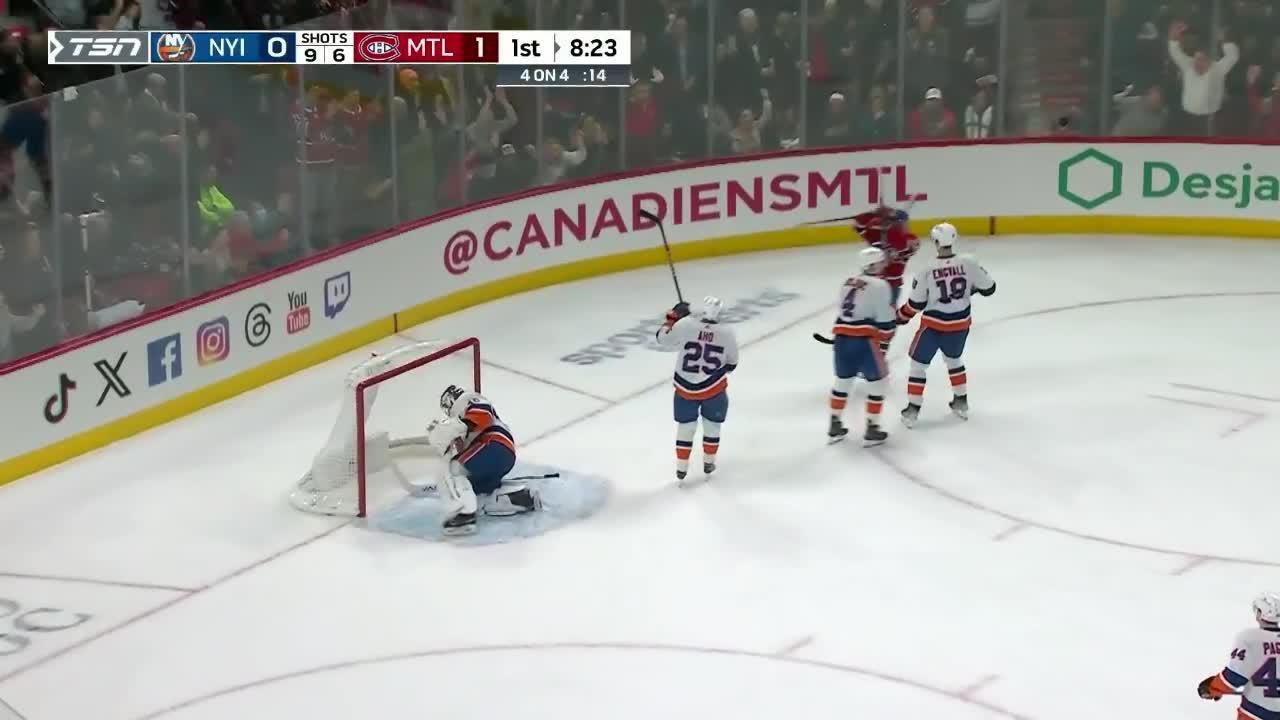Cole Caufield with a Goal vs. New York Islanders | NHL.com