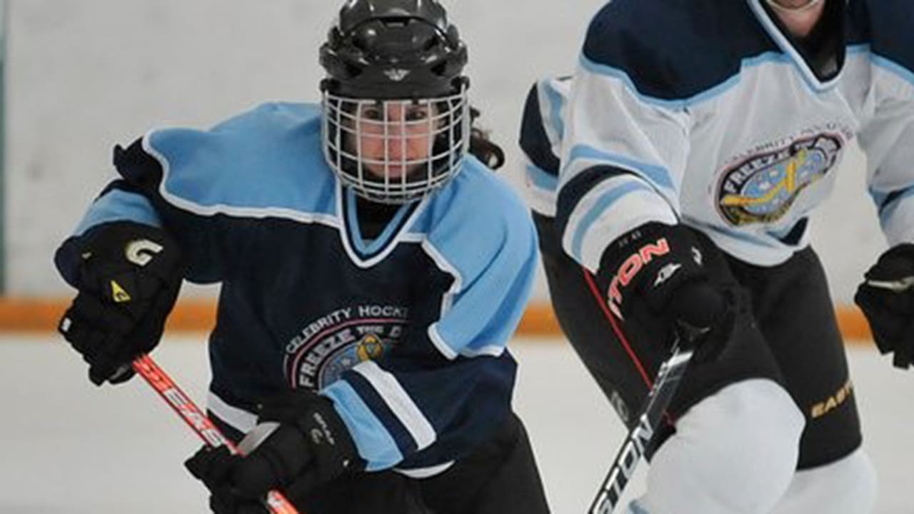 What Gender Equality Month means to me: Maria Dennis | NHL.com