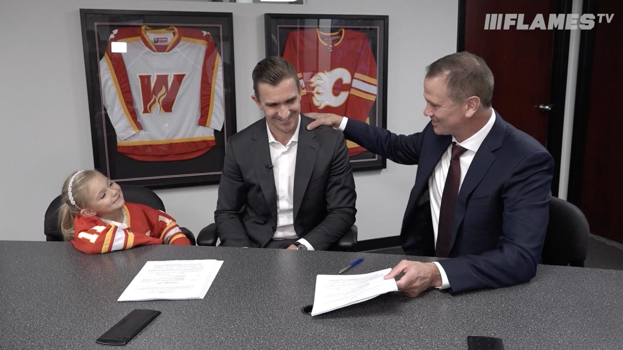 The Signing | Calgary Flames