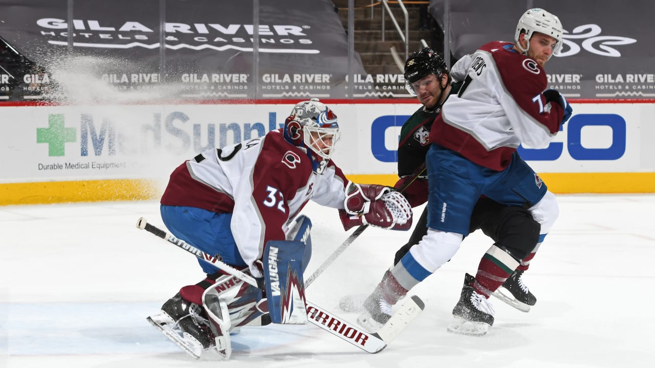 Hunter Miska Defeats Former Team For First Win | Colorado Avalanche