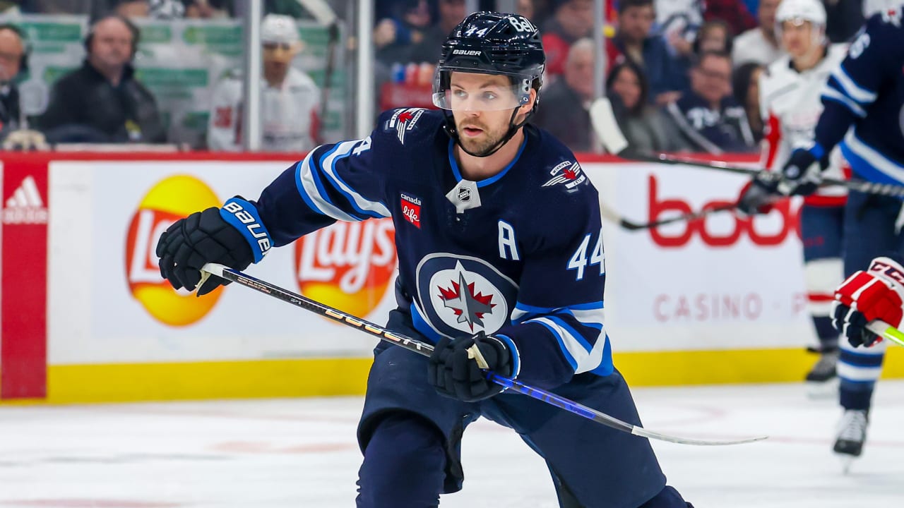 Morrissey enters Norris conversation during stellar season with Jets ...