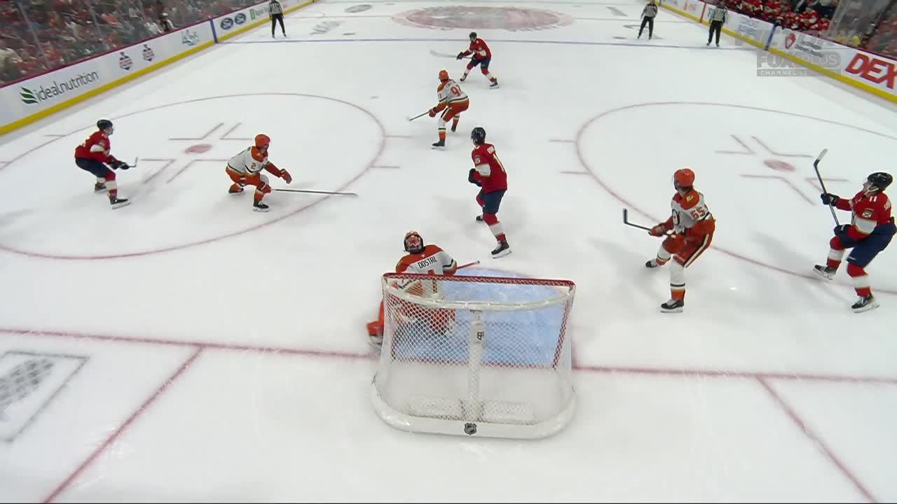 Dostal makes a big save on Jones | Anaheim Ducks