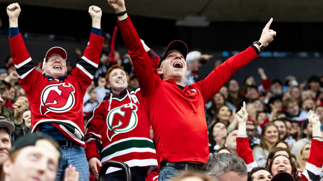 Mrs. Fields Finally Wins Dessert Race | BLOG | New Jersey Devils