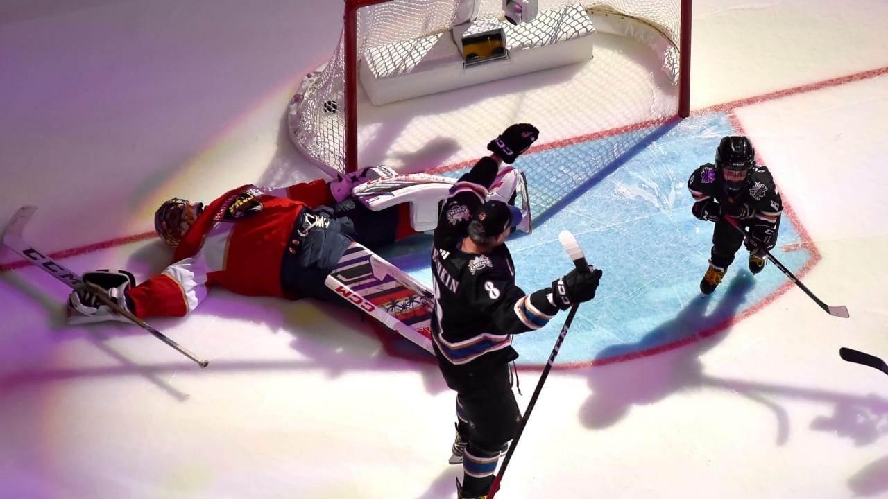 Luongo jokes about poor save percentage at NHL All-Star Skills | NHL.com