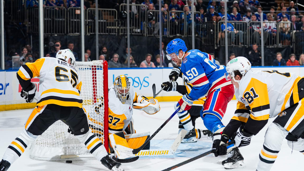 Silovs feiert Shutout bei Penguins-Debüt | NHL.com/de
