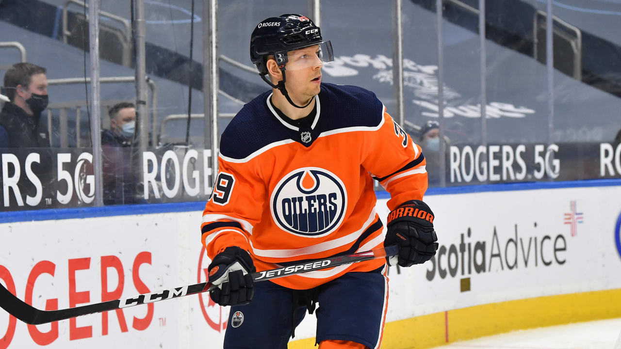 Chiasson to have hearing for actions in Oilers game | NHL.com