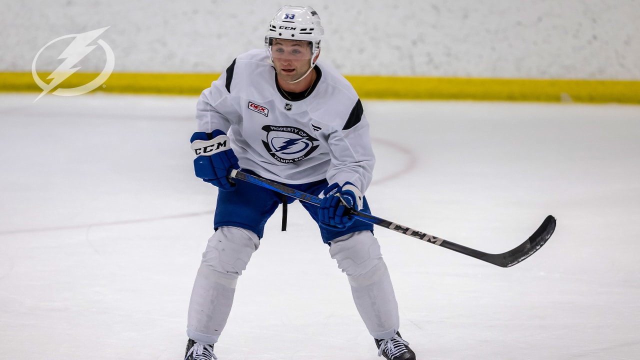 Lightning recall forward Dylan Duke from Syracuse | Tampa Bay Lightning