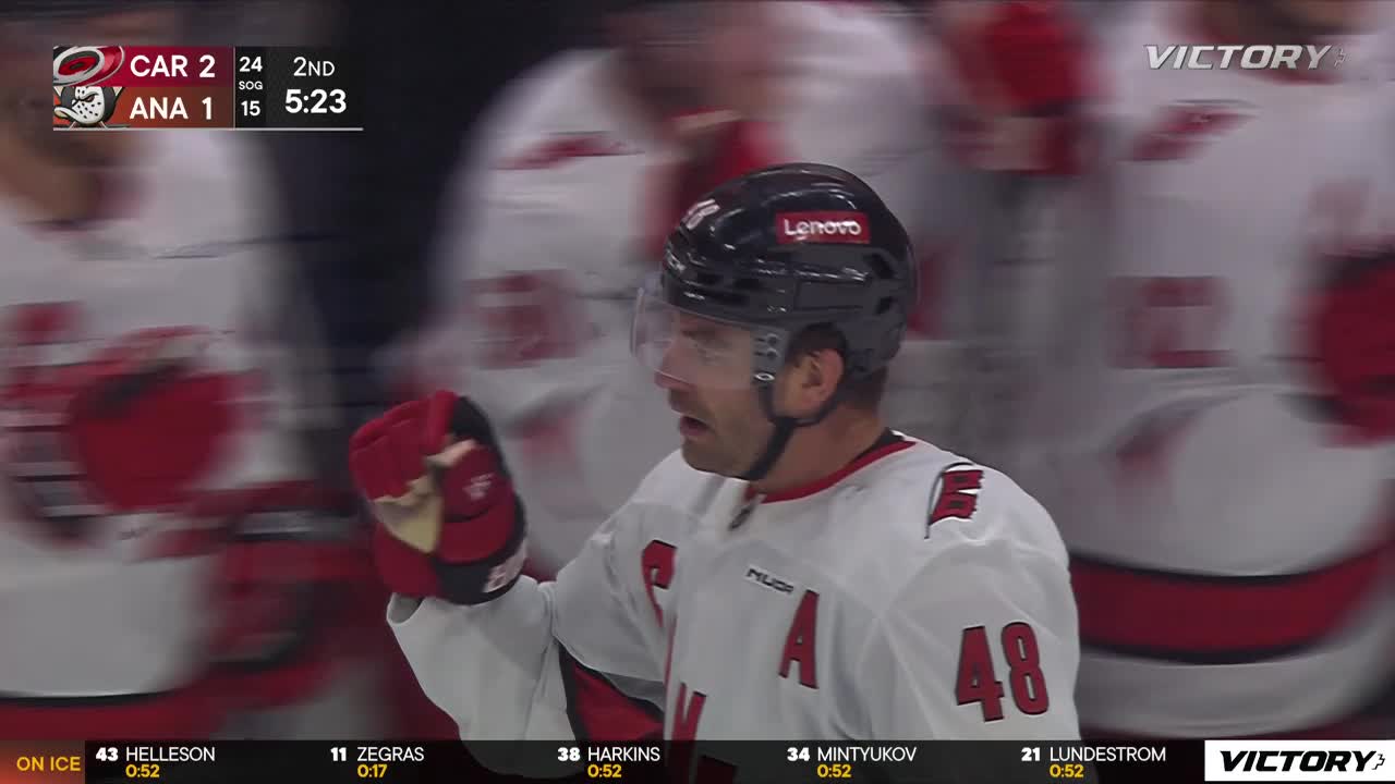 Martinook nets nifty backhand | NHL.com