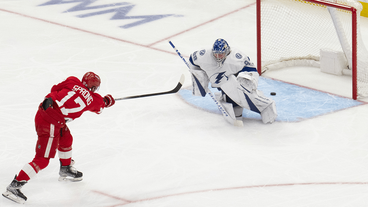 Sprong grabs the lead | NHL.com
