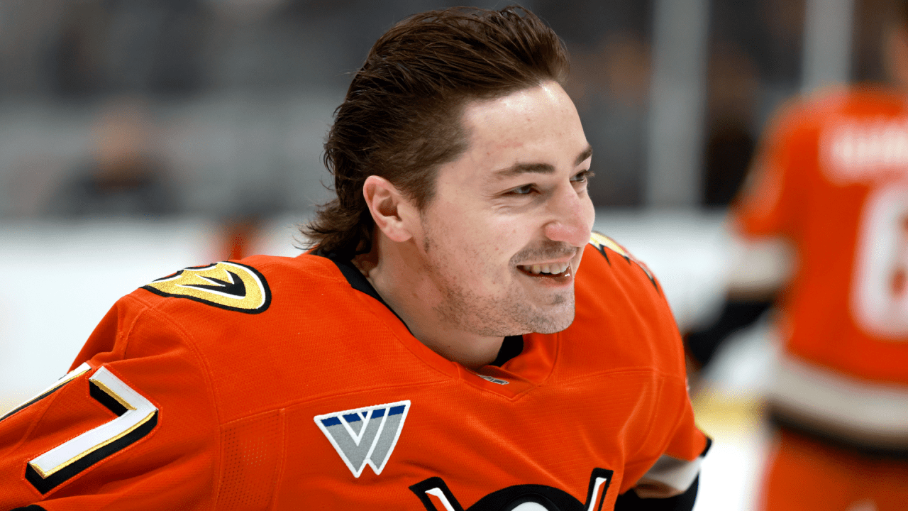 'All I Wanted was to be a Duck': Vatrano, Verbeek on Contract Extension ...
