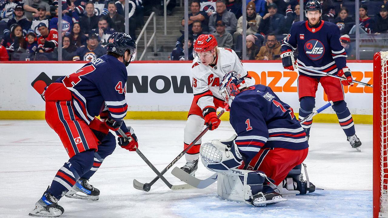 Comrie's 3rd NHL shutout | NHL.com