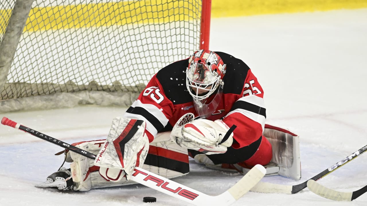 Poulter Shines in Victory Over Sabres | GAME STORY | New Jersey Devils
