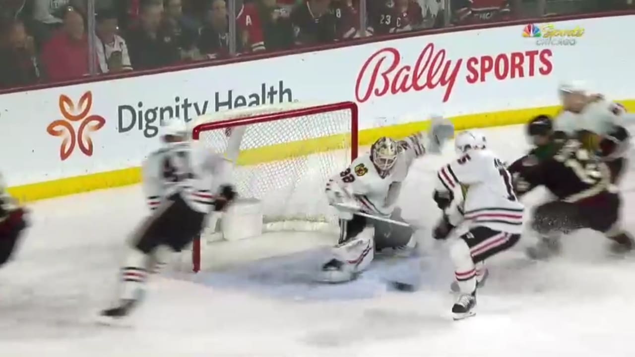 Stalock makes save | Chicago Blackhawks