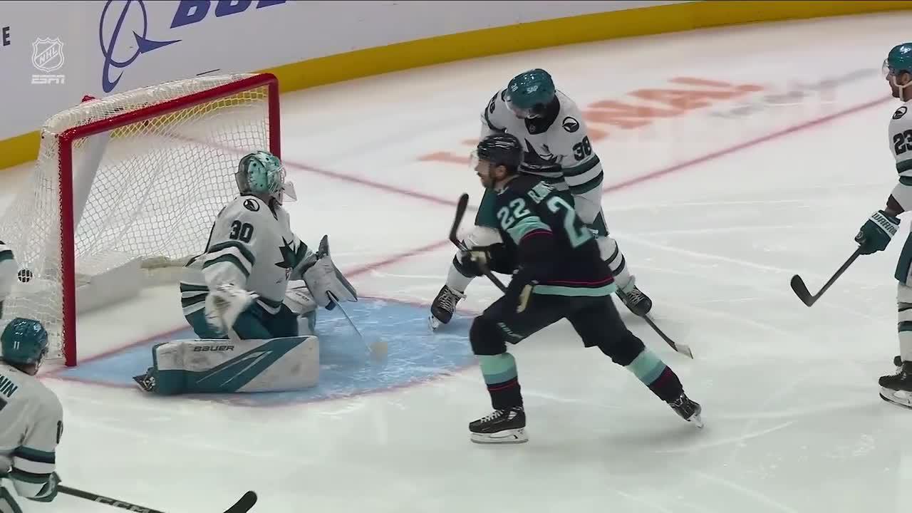 SJS@SEA: Bjorkstrand scores goal against Yaroslav Askarov | Seattle Kraken