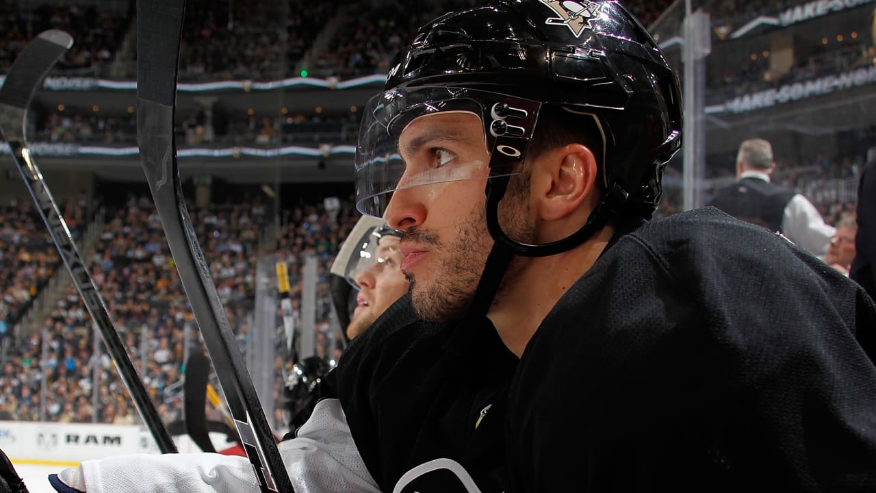 Maxim Lapierre annonce sa retraite du hockey professionnel | LNH.com