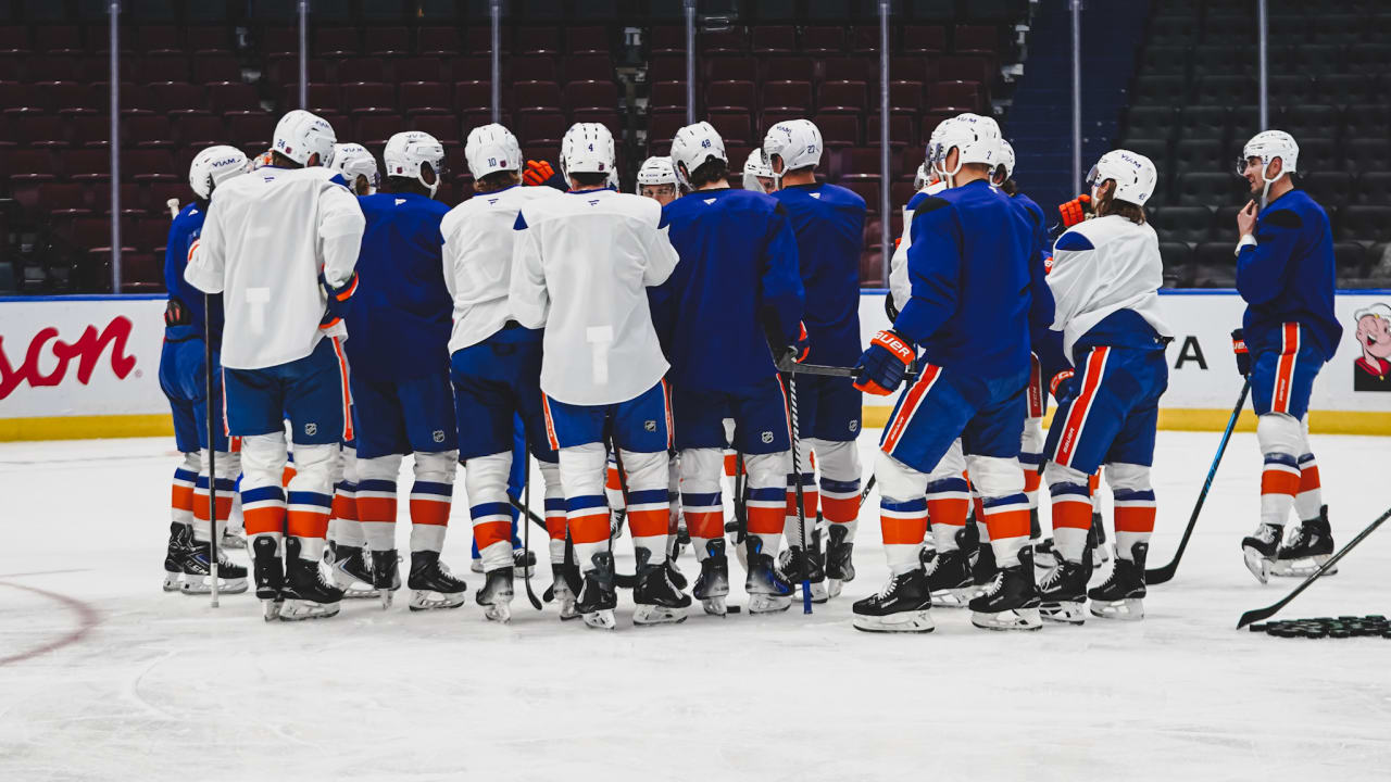Isles Day-to-Day: Sorokin to Start vs Vancouver | New York Islanders