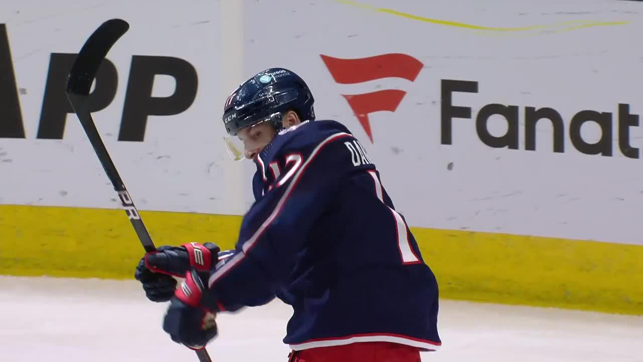 CGY@CBJ: Danforth scores goal against Flames | Columbus Blue Jackets