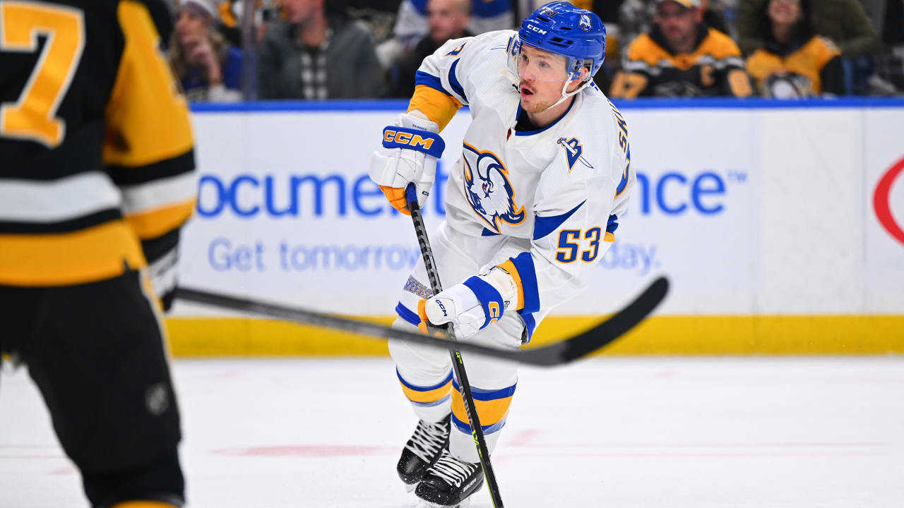 Jeff Skinner fue suspendido por tres juegos | NHL.com/es