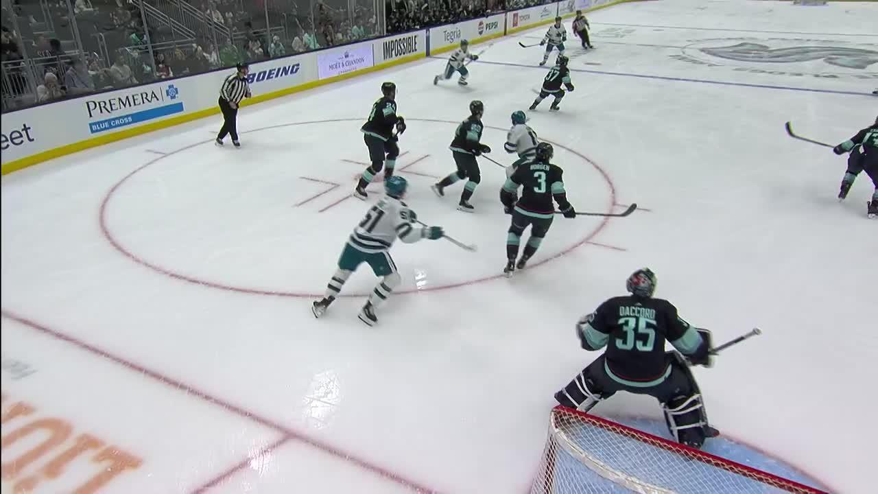 SJS@SEA: Kunin scores goal against Joey Daccord | San Jose Sharks