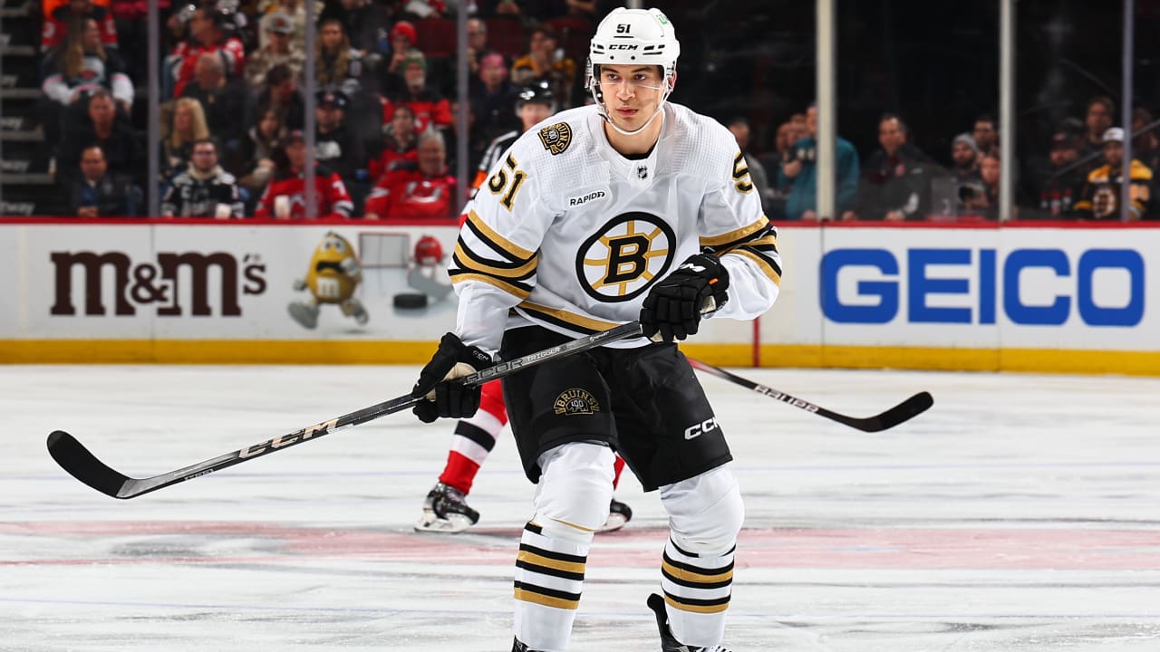 Bruins Assign Matt Poitras to Team Canada for 2024 World Juniors ...