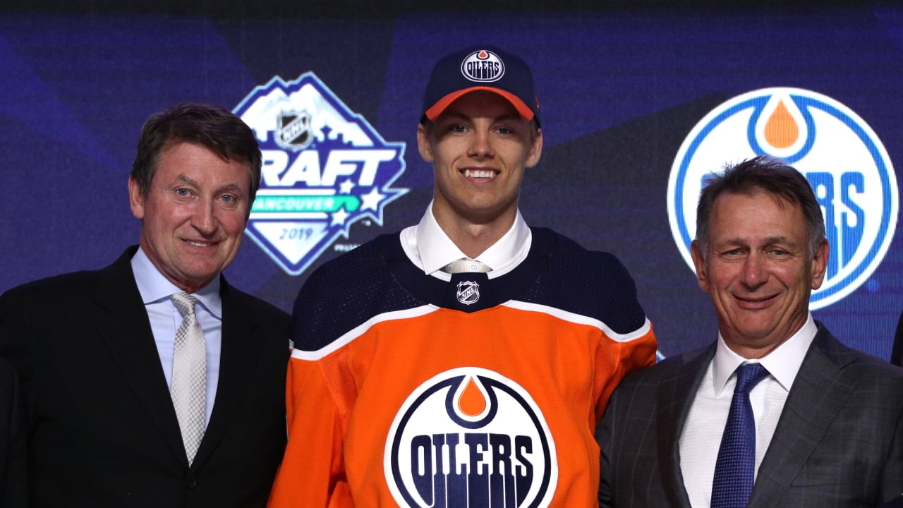 RELEASE: Oilers sign Philip Broberg to entry-level contract | Edmonton ...