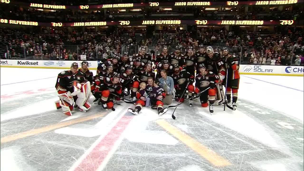 Silfverberg gets a final salute | NHL.com