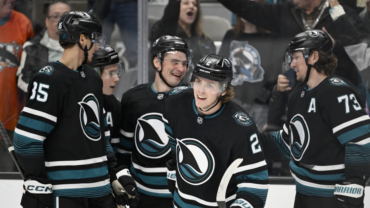 Brillan jóvenes de los Sharks en triunfo ante el Mammoth | NHL.com/es