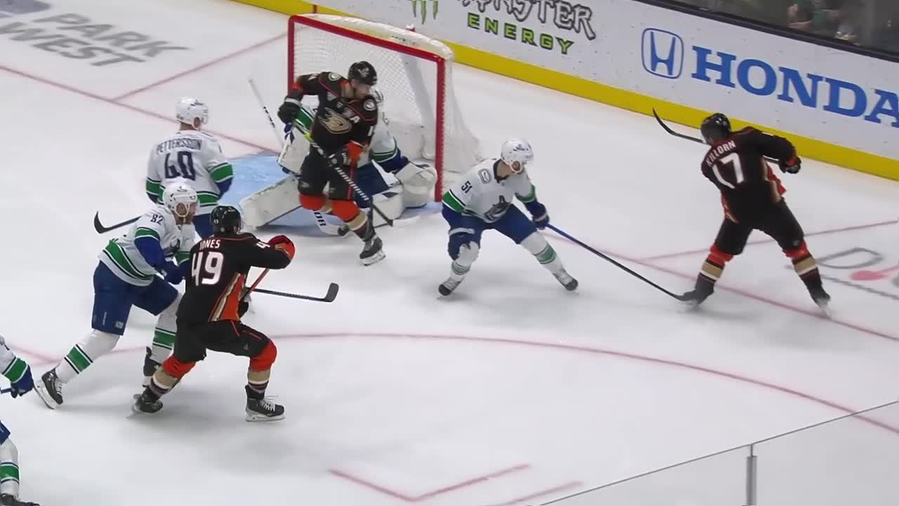 Killorn buries it at an angle | NHL.com