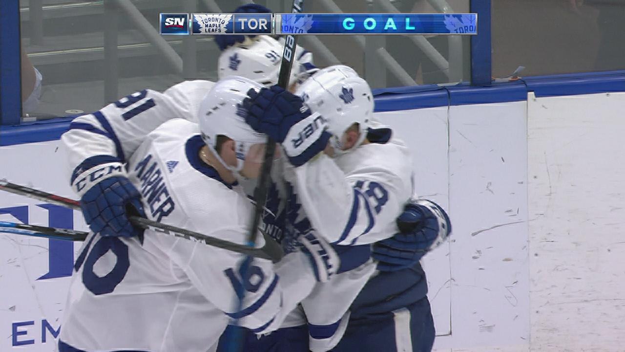 Marner buries Tavares' feed | Toronto Maple Leafs