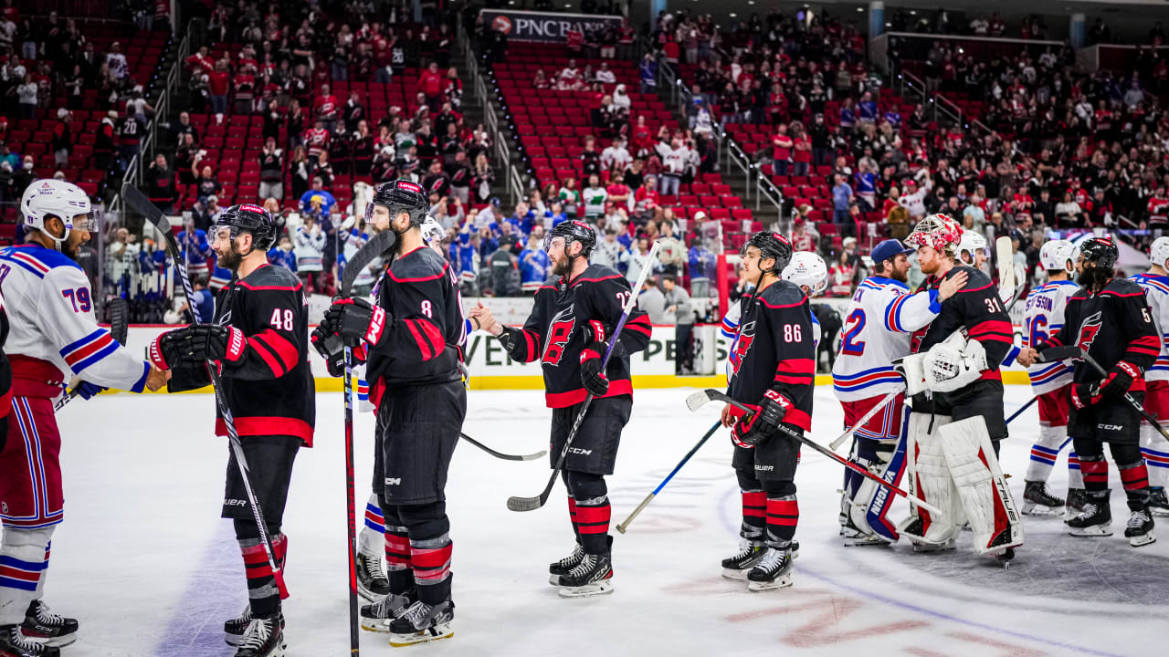 Rangers, Hurricanes shake hands | NHL.com