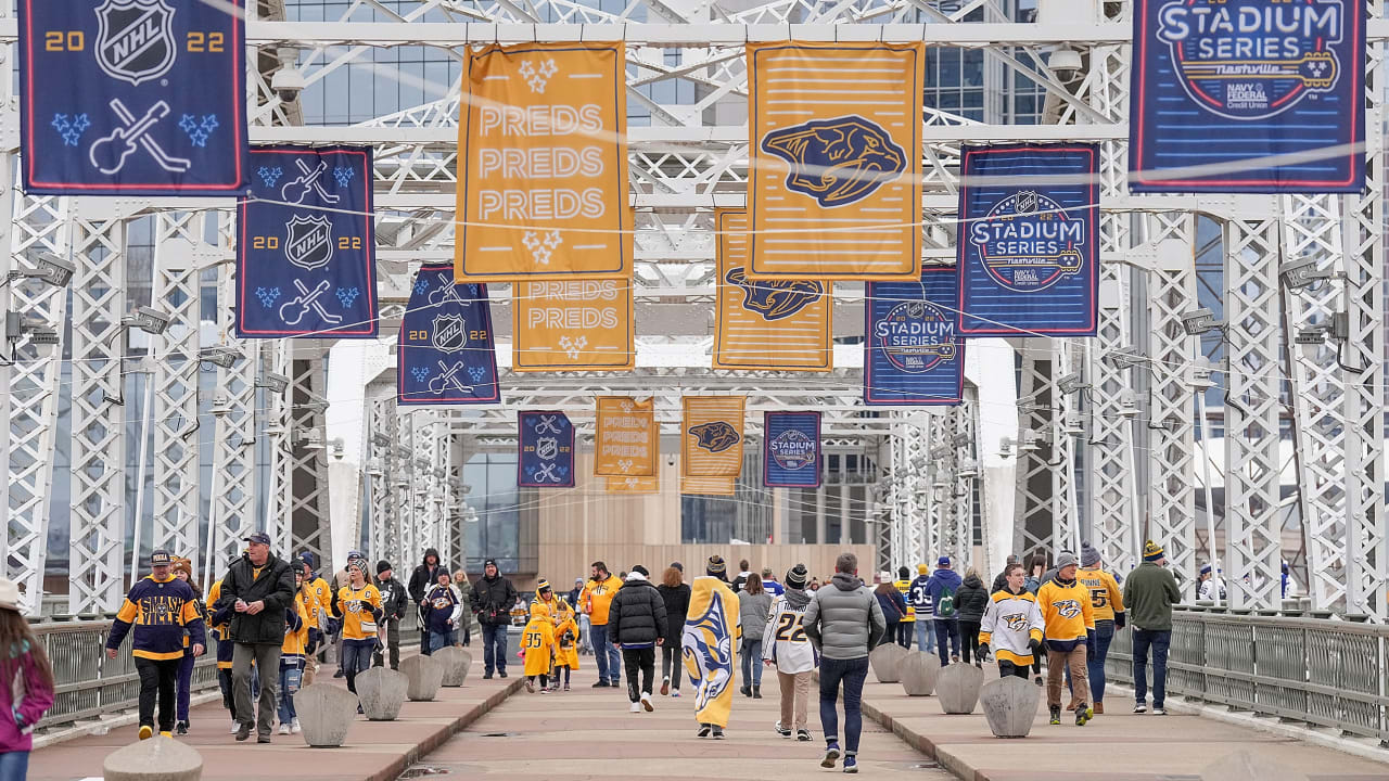 NHL PreGame fan celebration a hit before Stadium Series | NHL.com