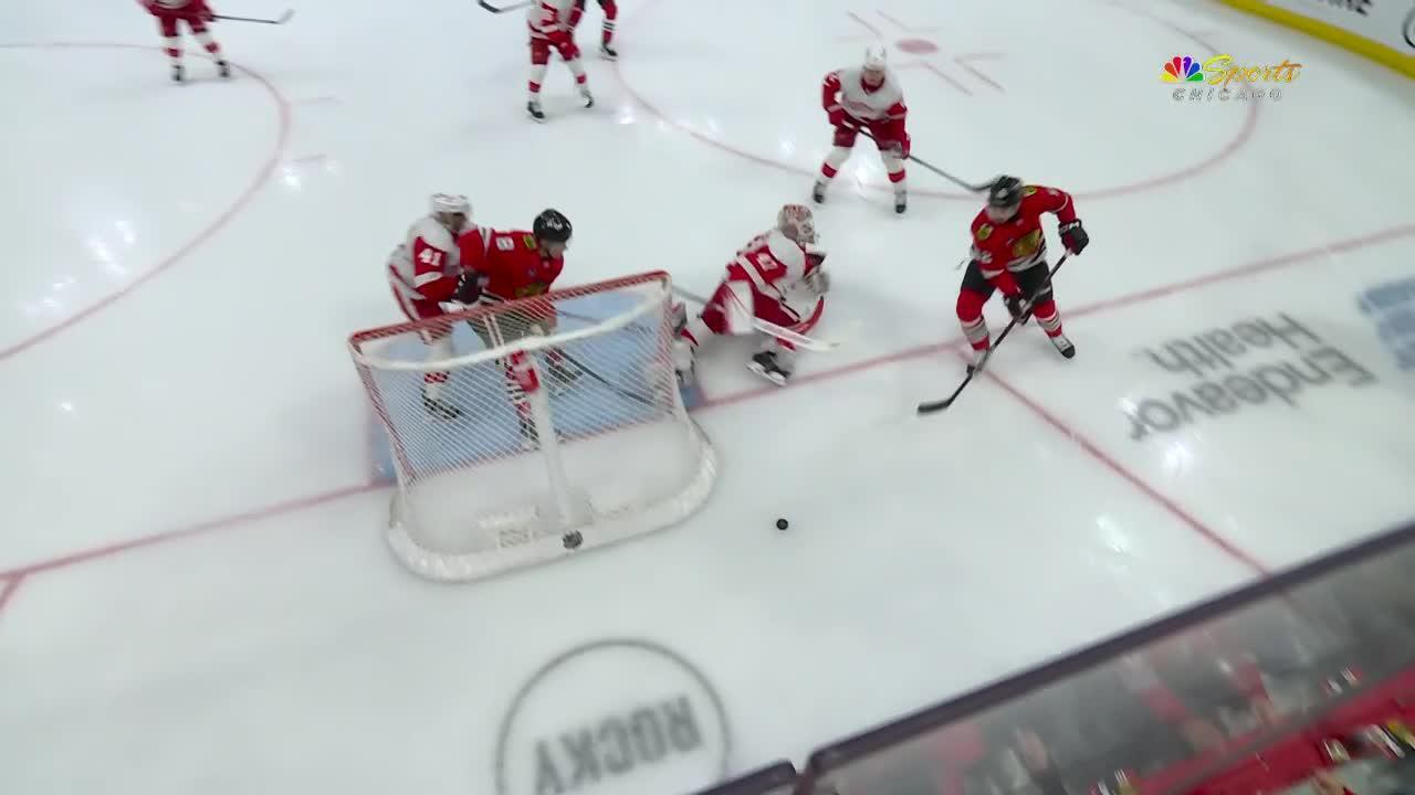 DET@CHI: Entwistle Ties Game, 1-1 | Chicago Blackhawks