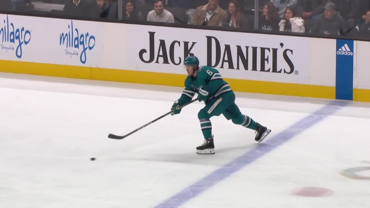 SEA@SJS: Vlasic scores goal against Joey Daccord | San Jose Sharks