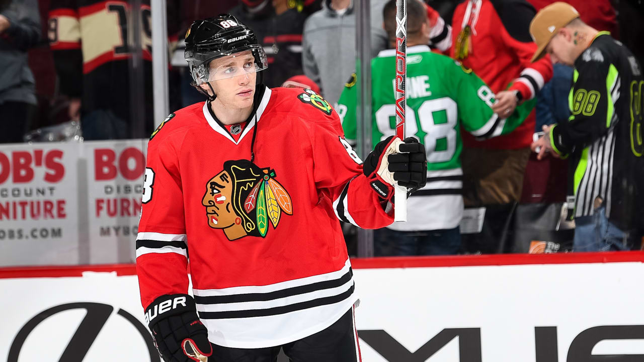 Patrick Kane gets hat trick in Blackhawks win | NHL.com