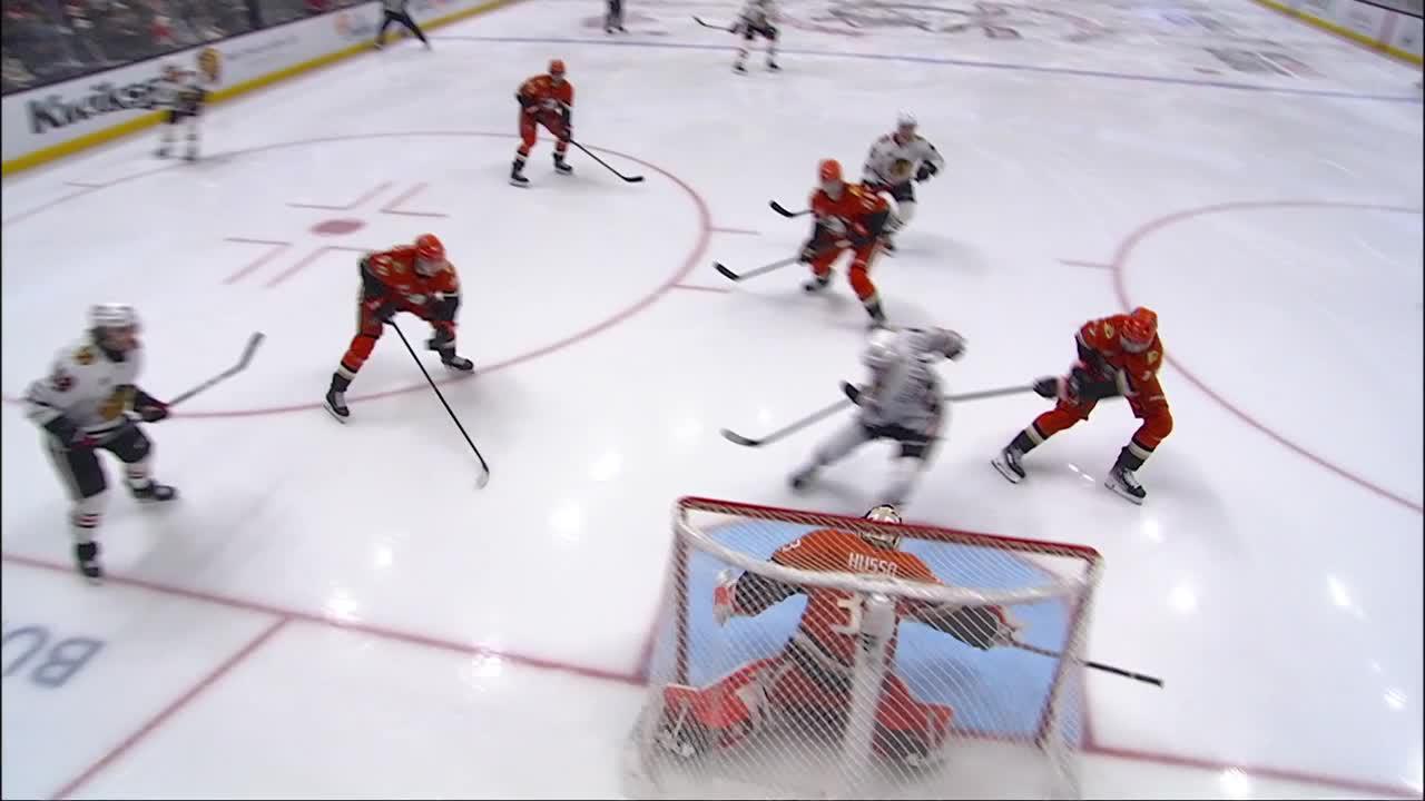 Bertuzzi Gets Chicago on Board | Chicago Blackhawks