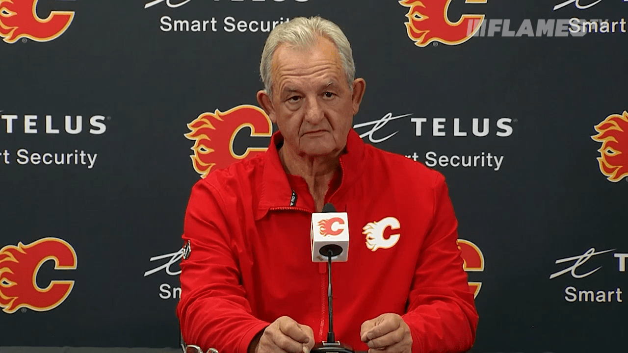 Prolongation de contrat de deux ans pour Darryl Sutter à Calgary | LNH.com