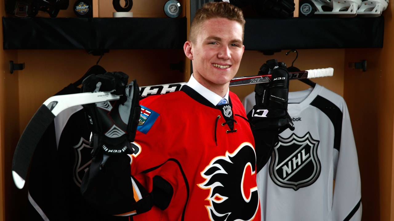 30 en 30: Les meilleurs espoirs des Flames de Calgary | LNH.com
